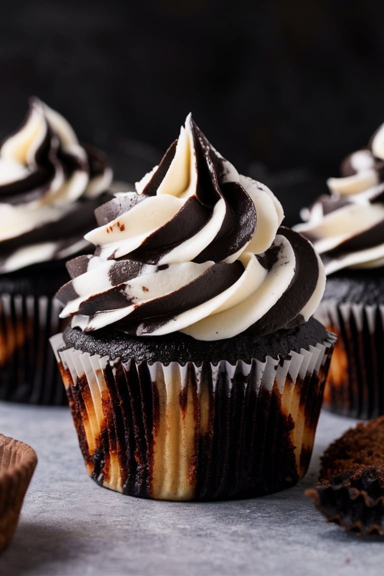 MARBLE BLACK AND WHITE CUPCAKE RECIPE - Emma's Cake Studio